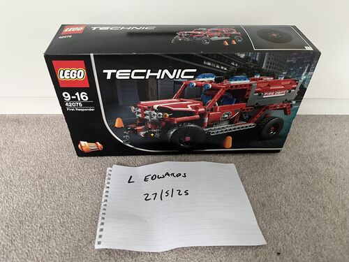 ᐅ Set • Lego 42075 Technic ⇒ 3 offers • First Responder | PilotBrick.co.uk