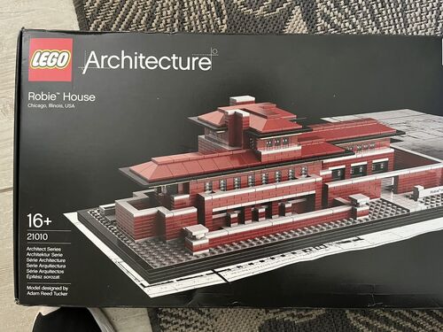ᐅ Set • Lego 21010 Architecture ⇒ 2 offers • Robie House | PilotBrick.co.za
