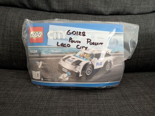 ᐅ Set • Lego 60128 City ⇒ 2 offers • Police Pursuit | PilotBrick.com