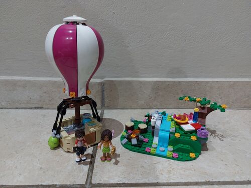 ᐅ Set • Lego 41097 Friends ⇒ 2 offers • Heartlake Hot Air Balloon ...